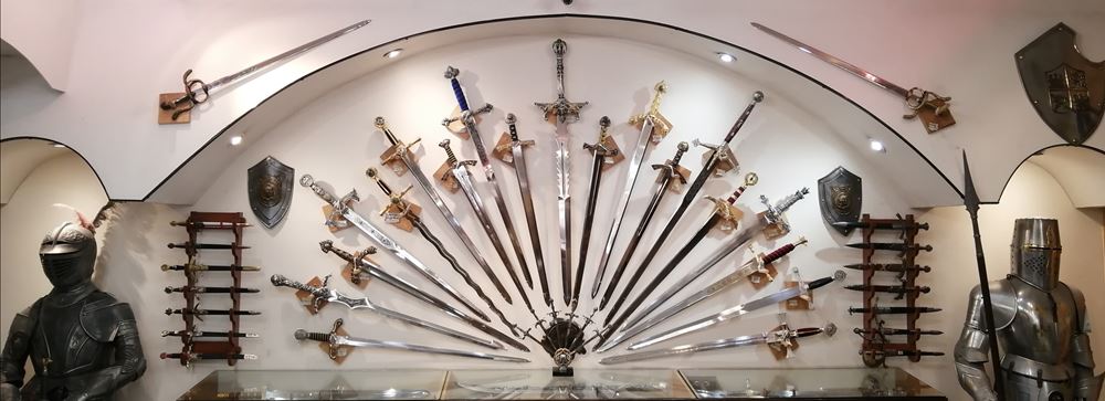 Boutique médiévale Les 3 Tours - Mariage, Bal, GN